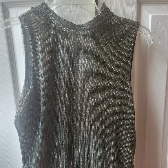 Banana Republic | Tops | Gold Evening Top | Poshmark